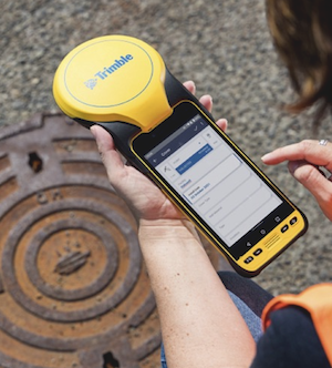 All-in-One Handheld Devices Aid GIS Workflows